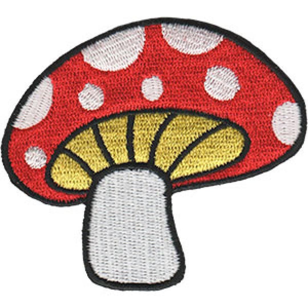 Red With White Spots Mushroom, Toadstool Patch / Iron on Applique - Etsy