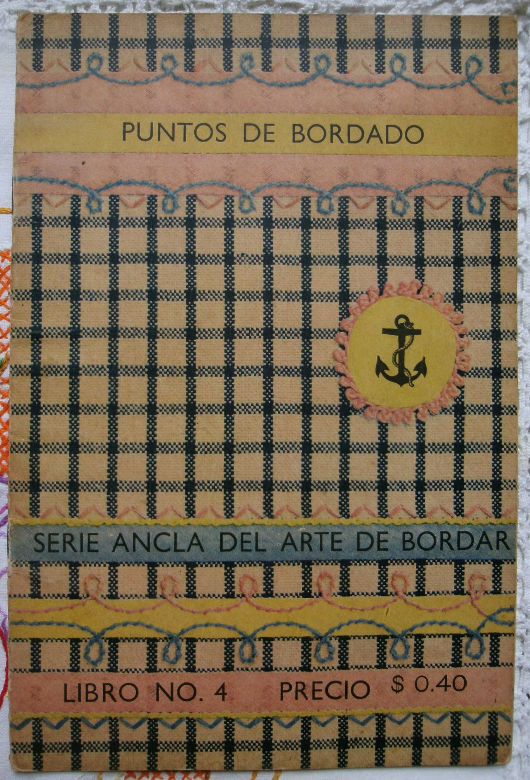 Vintage embroidery book.Vintage embroidery - Etsy España