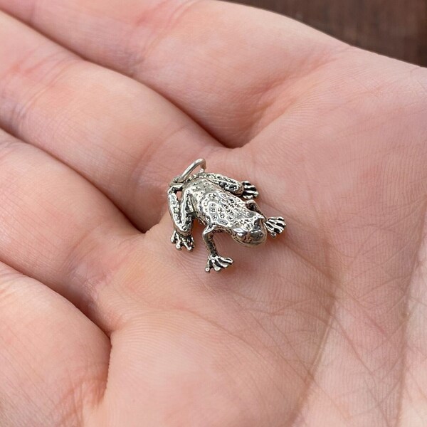 Sterling Silver Frog Charm - Etsy