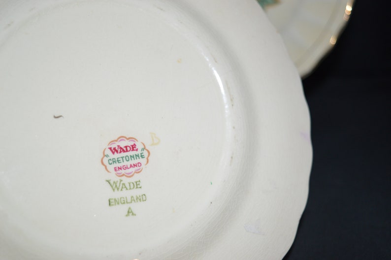 Wade Plates / England / Cretonne / Pink Floral Pattern / Gold - Etsy