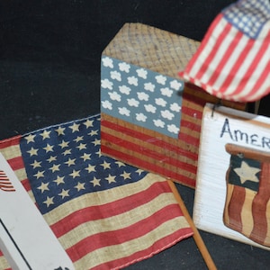 Amercana Décor / Set / American Flag / Painted on Wood / Flag on Wood ...
