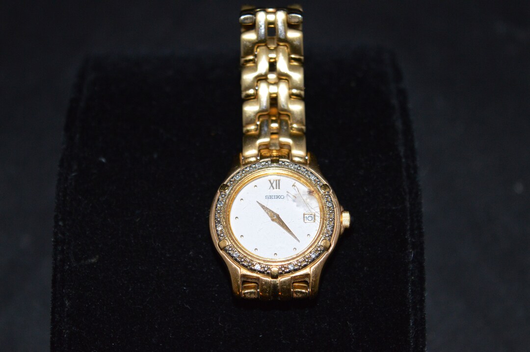 Seiko / Gold Band Watch / Silver Sparkle Trim / Around Face / Watch / 1 ...