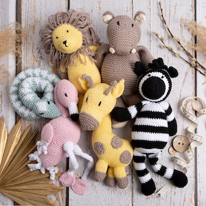 Giraffe Easy Knitting Kit Cotton Toy Lottie Safari Nursery Giraffe ...