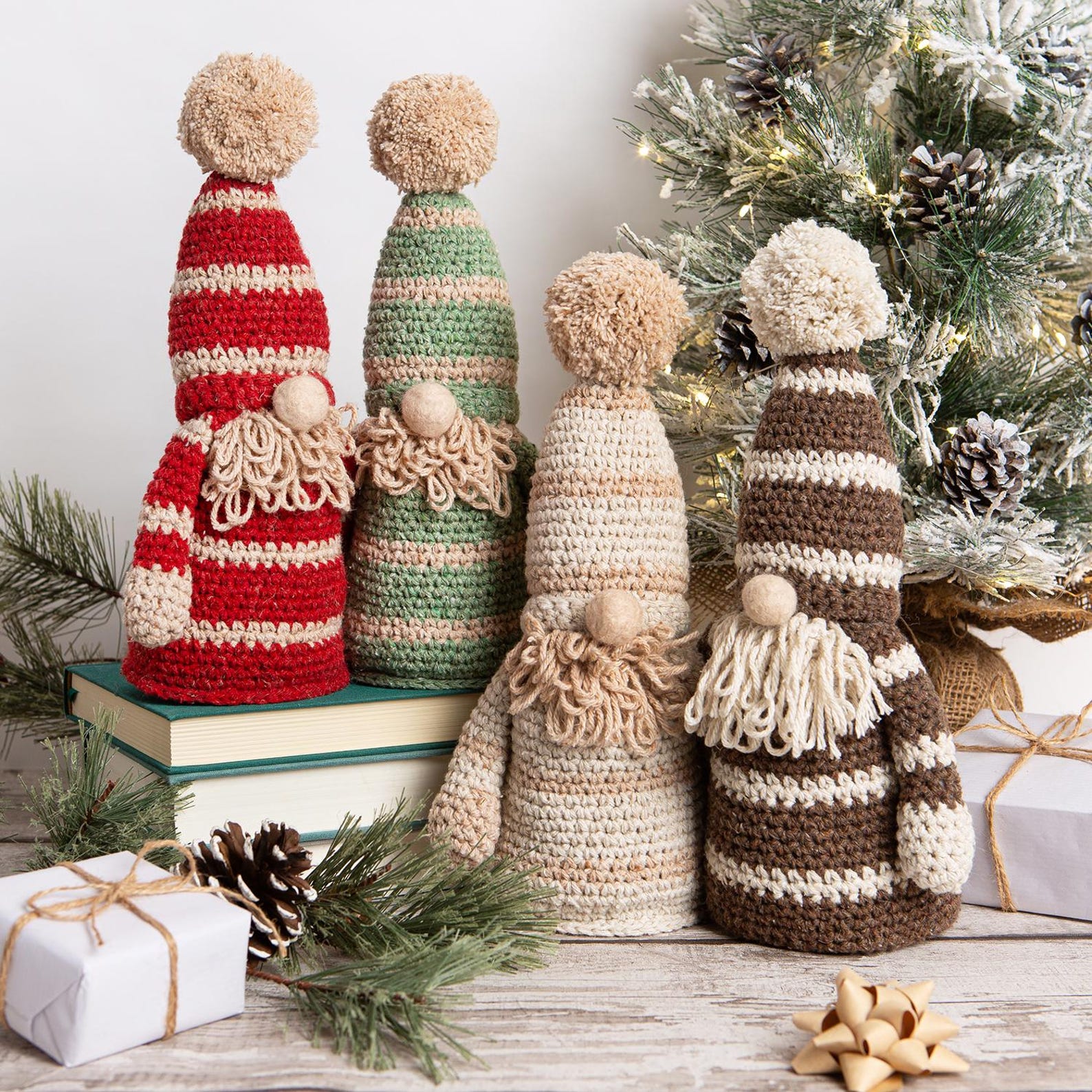 Elvis the Gonk Crochet Kit, Easy Christmas Gnome Amigurumi - Etsy