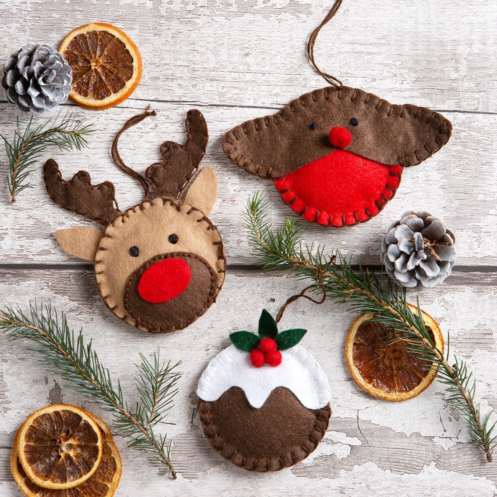 Felt Christmas Tree Baubles DIY Kit. Winter Holiday Decoration. Felt ...
