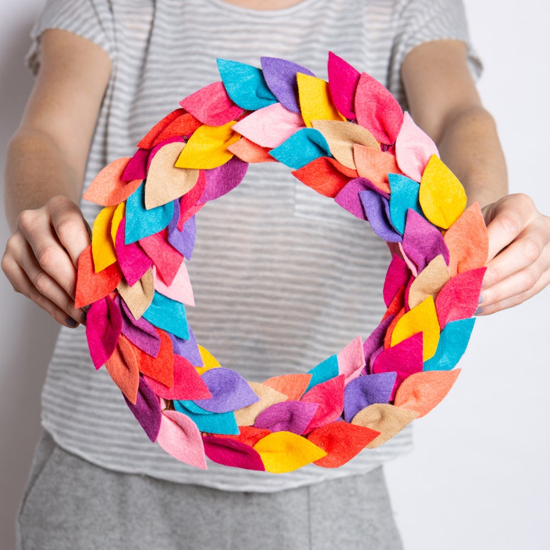 Spring Wreath Felt Craft Kit. Beginner Felt Craft. Springtime Craft Kit ...