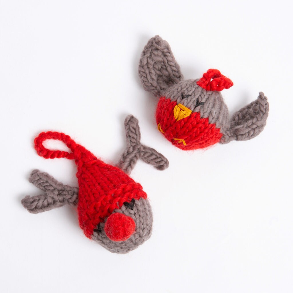 Reindeer and Robin Baubles Knitting Kit. Christmas Knitting - Etsy UK