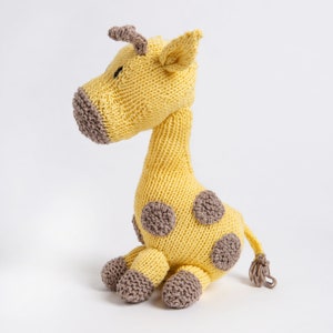 Giraffe Easy Knitting Kit | Cotton Toy Lottie | Safari Nursery ...