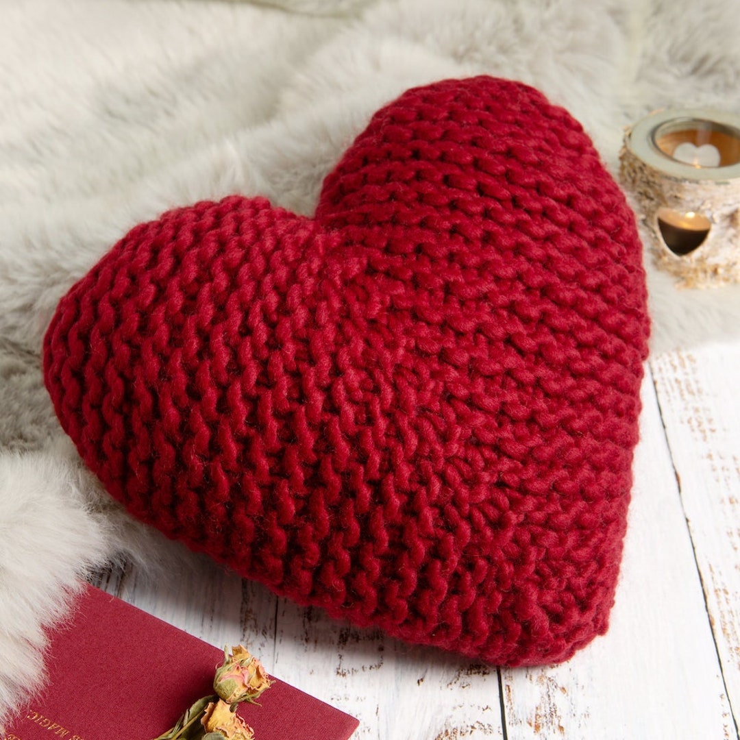 Cushion Knitting Kit. Easy How to Knit Heart Cushion. Cushion Knitting ...