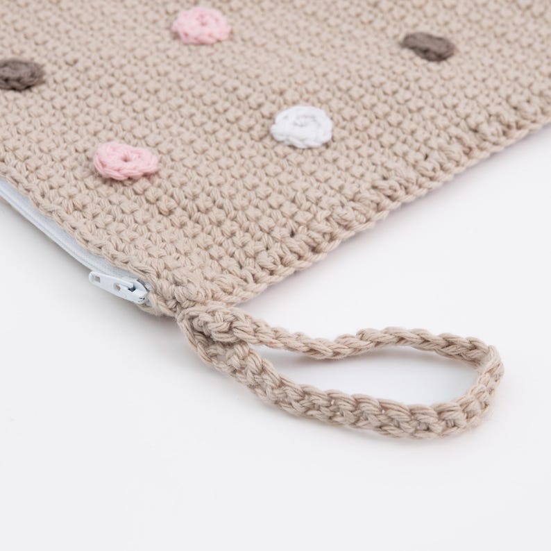Emma Pouch Crochet Kit - Etsy