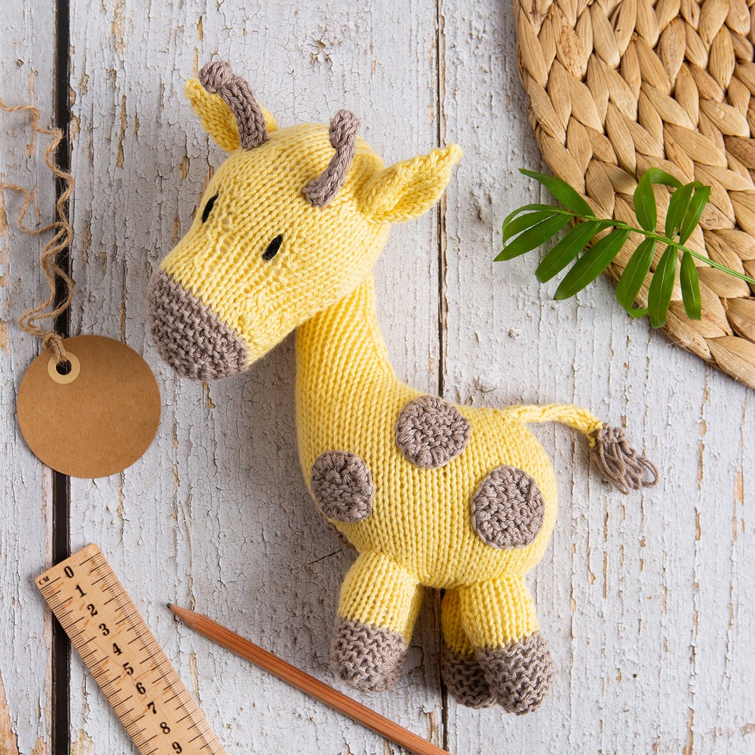 Giraffe Easy Knitting Kit | Cotton Toy Lottie | Safari Nursery ...