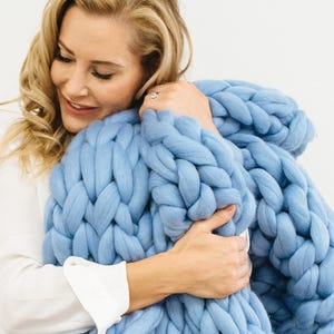 Big Yarn Giant Super Bulky Merino EPIC EXTREME Arm Knitting Kit Chunky ...