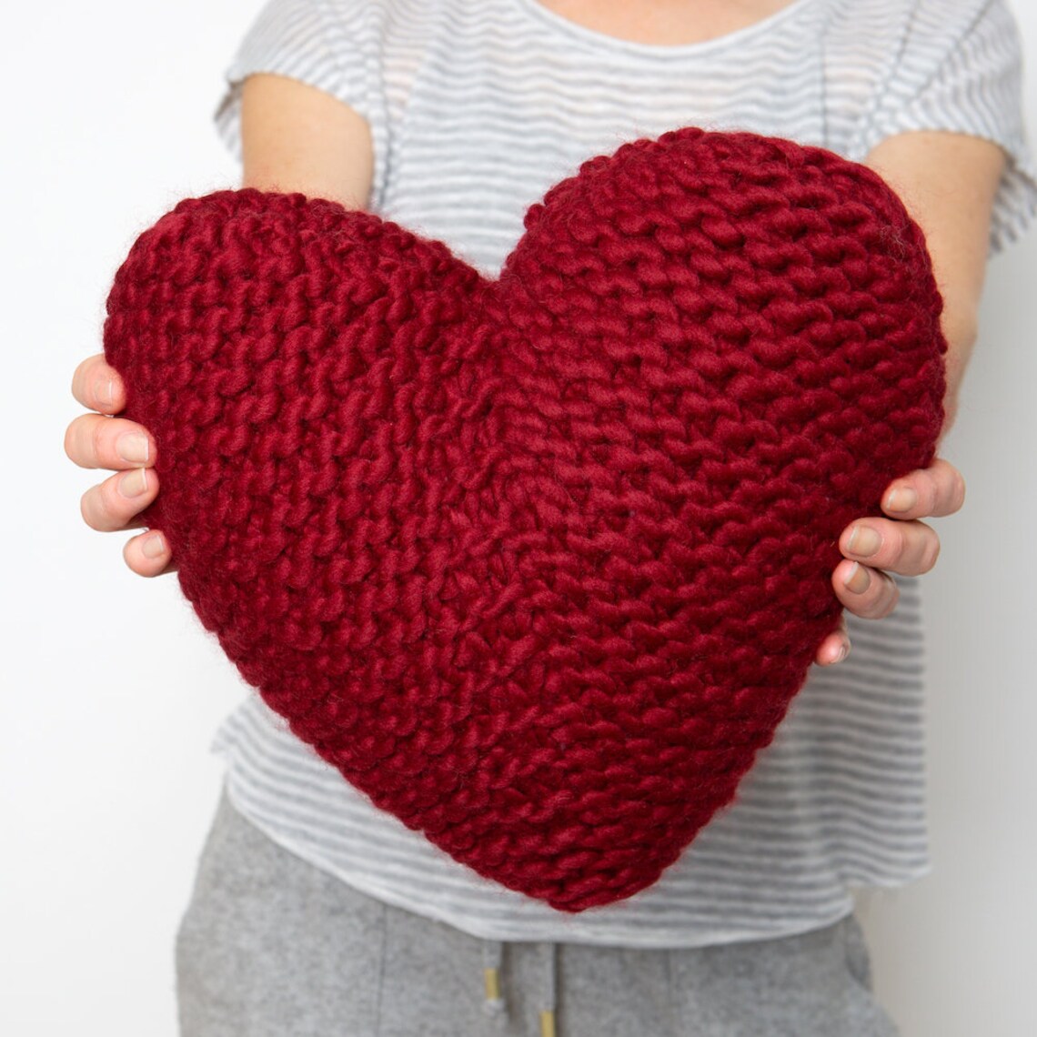 Cushion Knitting Kit. Easy How to Knit Heart Cushion. Cushion Knitting ...