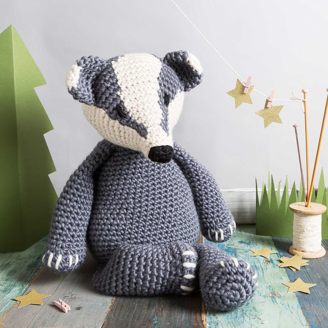 Badger Crochet Kit. Amigurumi Giant Chunky Crochet Kit. Merino Yarn ...