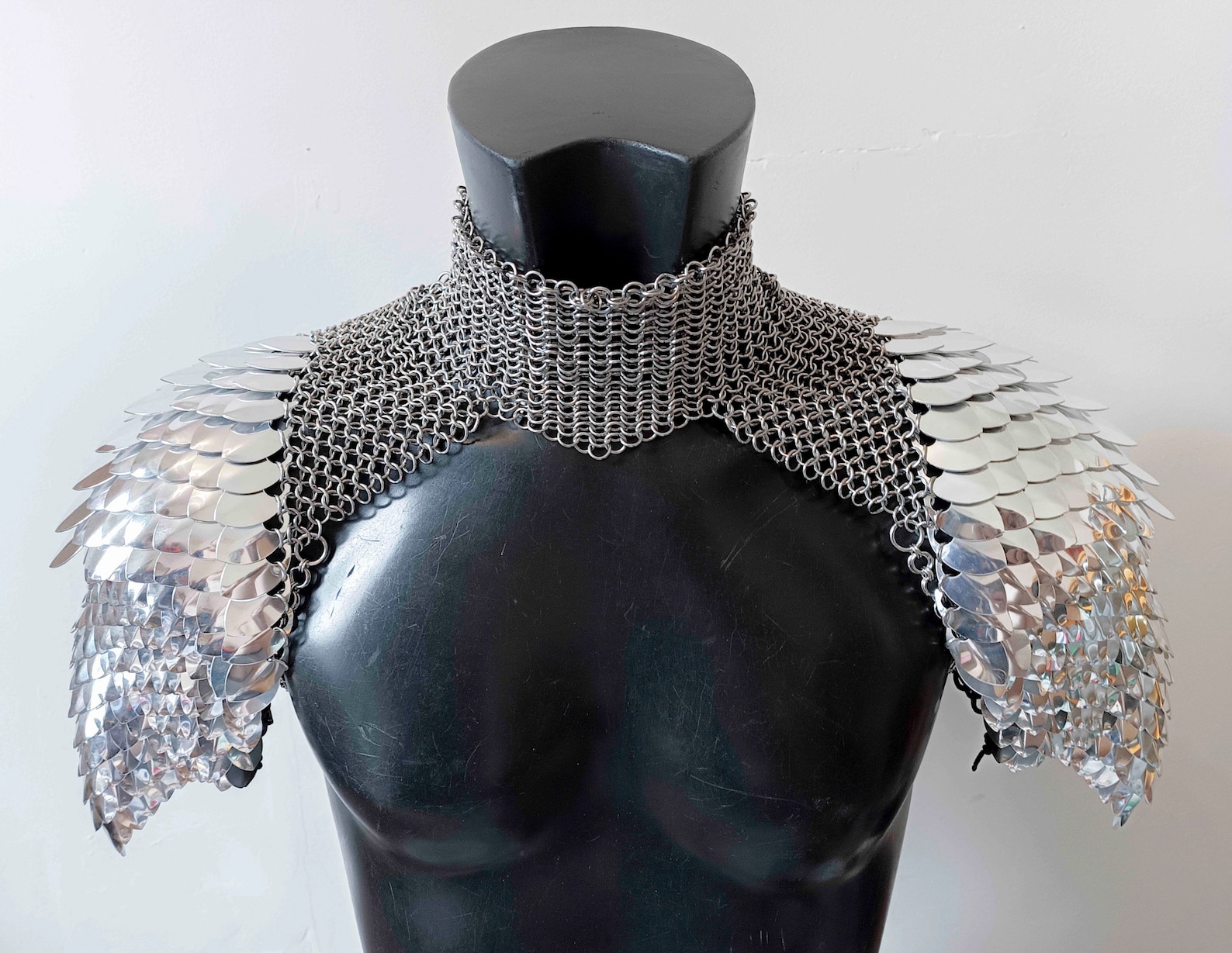 Made to Order: Scale Mail Shoulder Armor Pauldrons With Chainmail ...
