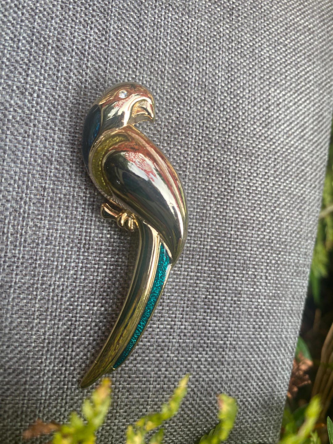 Parrot Brooch LC Liz Claiborne Gold Tone - Etsy
