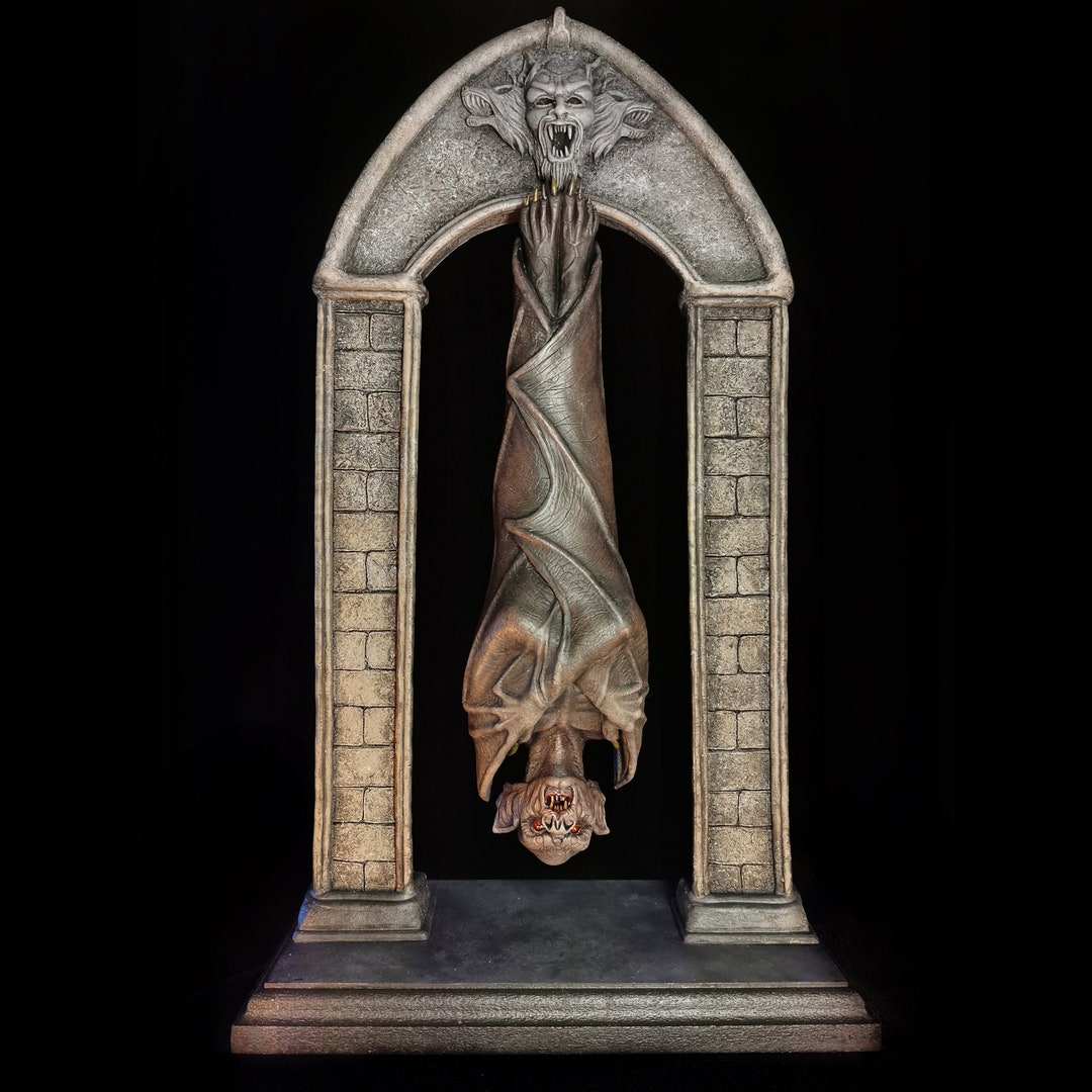 Vampire Bat Creature Sculpture Diorama - Etsy UK