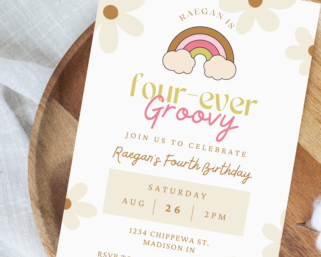 Plantilla de invitación de 4º cumpleaños de Four Ever Groovy - Etsy España