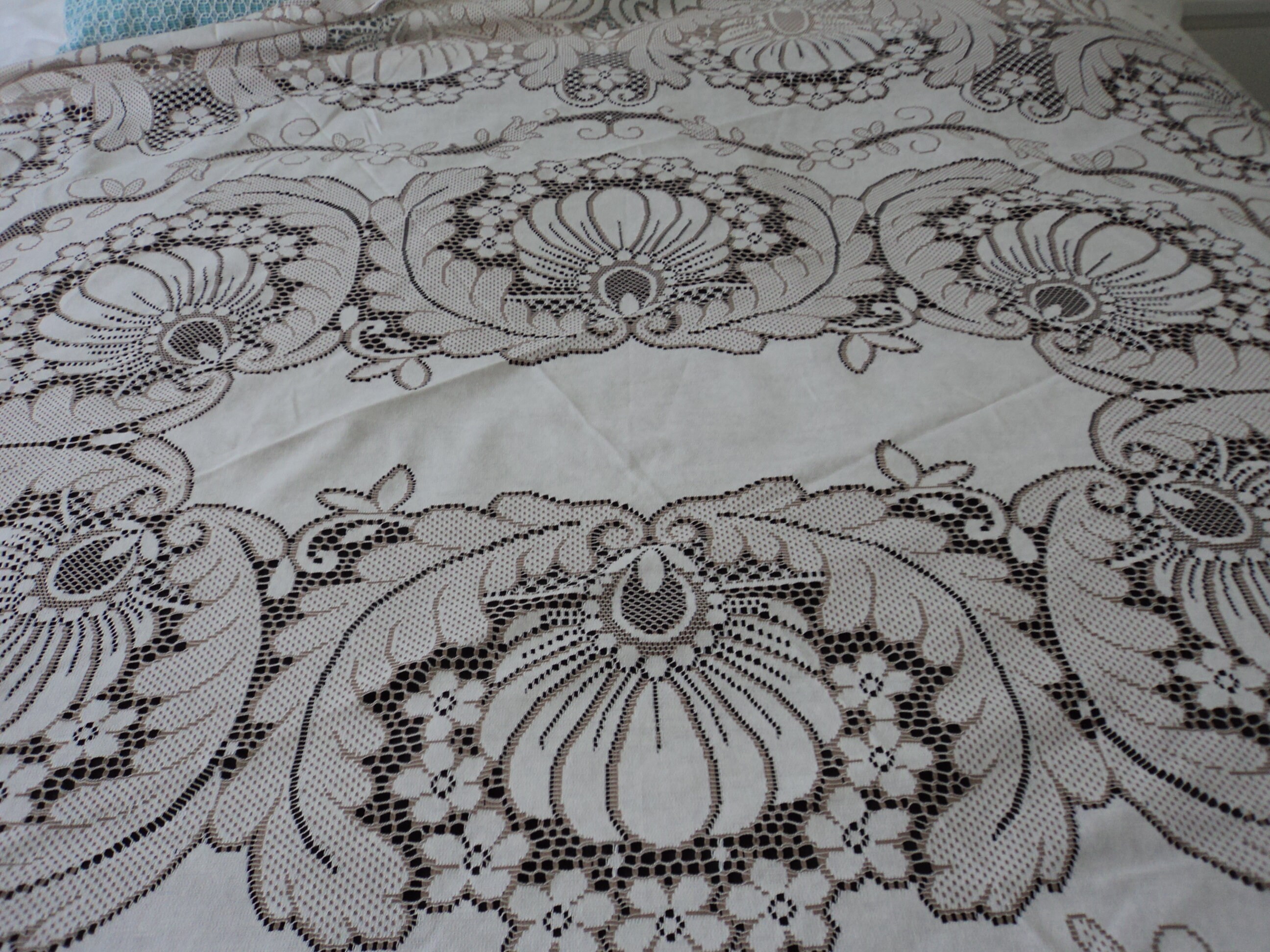 Stunning Vintage French Two Toned Oval Lace Tablecloth 13035 - Etsy