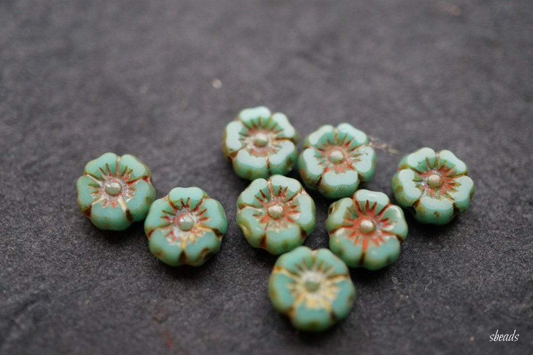 Savannah Flowers Flower Beads Czech Beads 2-5sb - Etsy UK