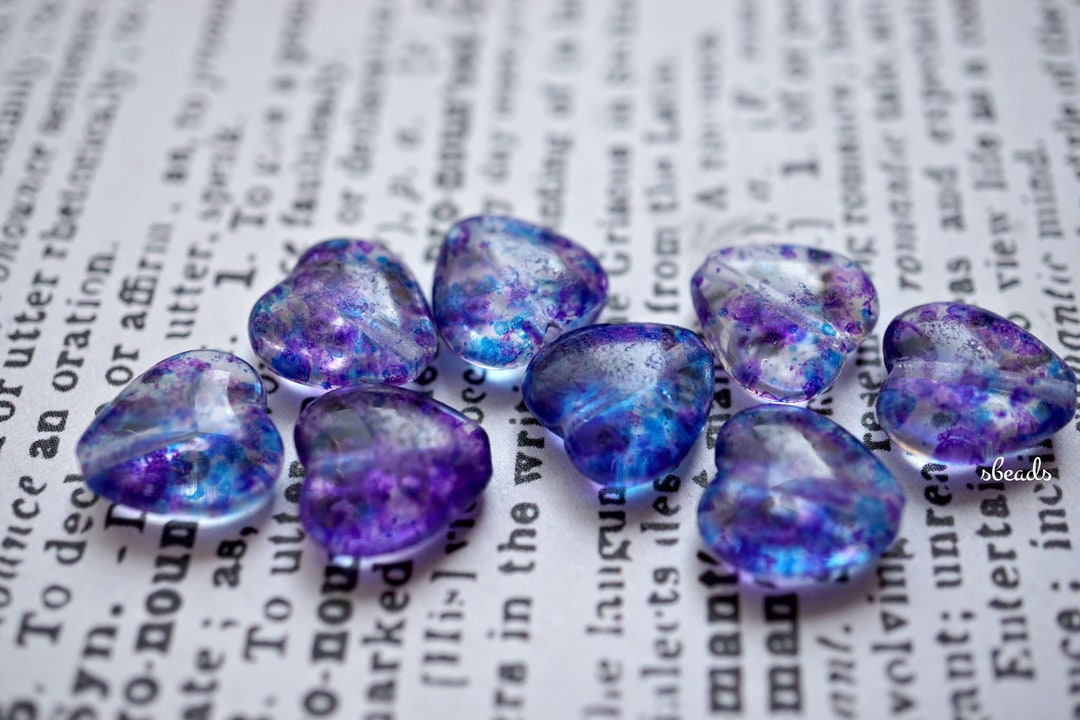 FREE SHIPPING Dreamy Luv, Heart Beads Czech Beads 87-5, 89-4sa - Etsy