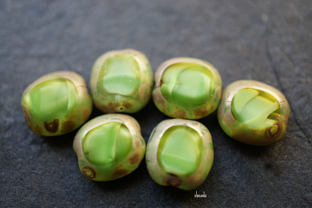 Savannah Green, Oval Beads, Czech Beads, Beads,57-5sb - Etsy
