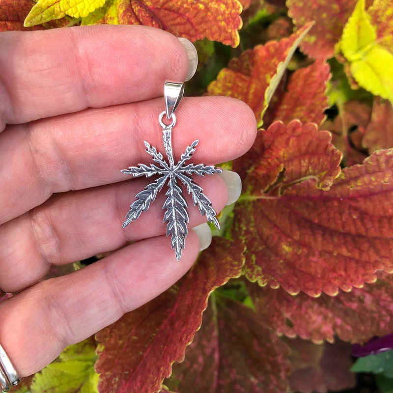 Pot Leaf Pendant - Etsy
