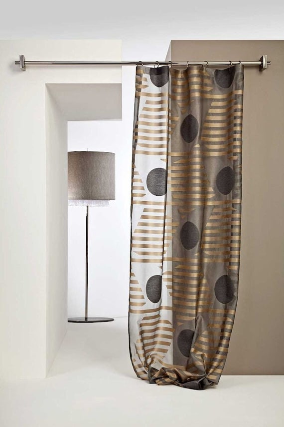 Curtain sale store