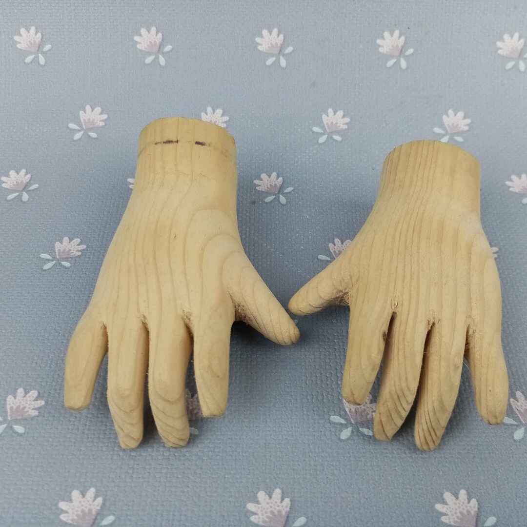 Vintage Doll Hands, Doll Part , Hand Carved Wood, Art Supply Hands, 2.6 ...