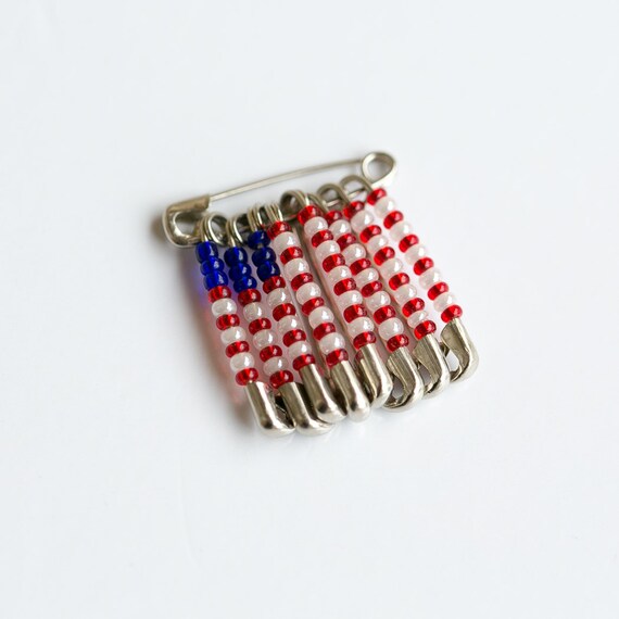 US Flag Pin Presidential Beaded Brooch Vintage Handma… - Gem