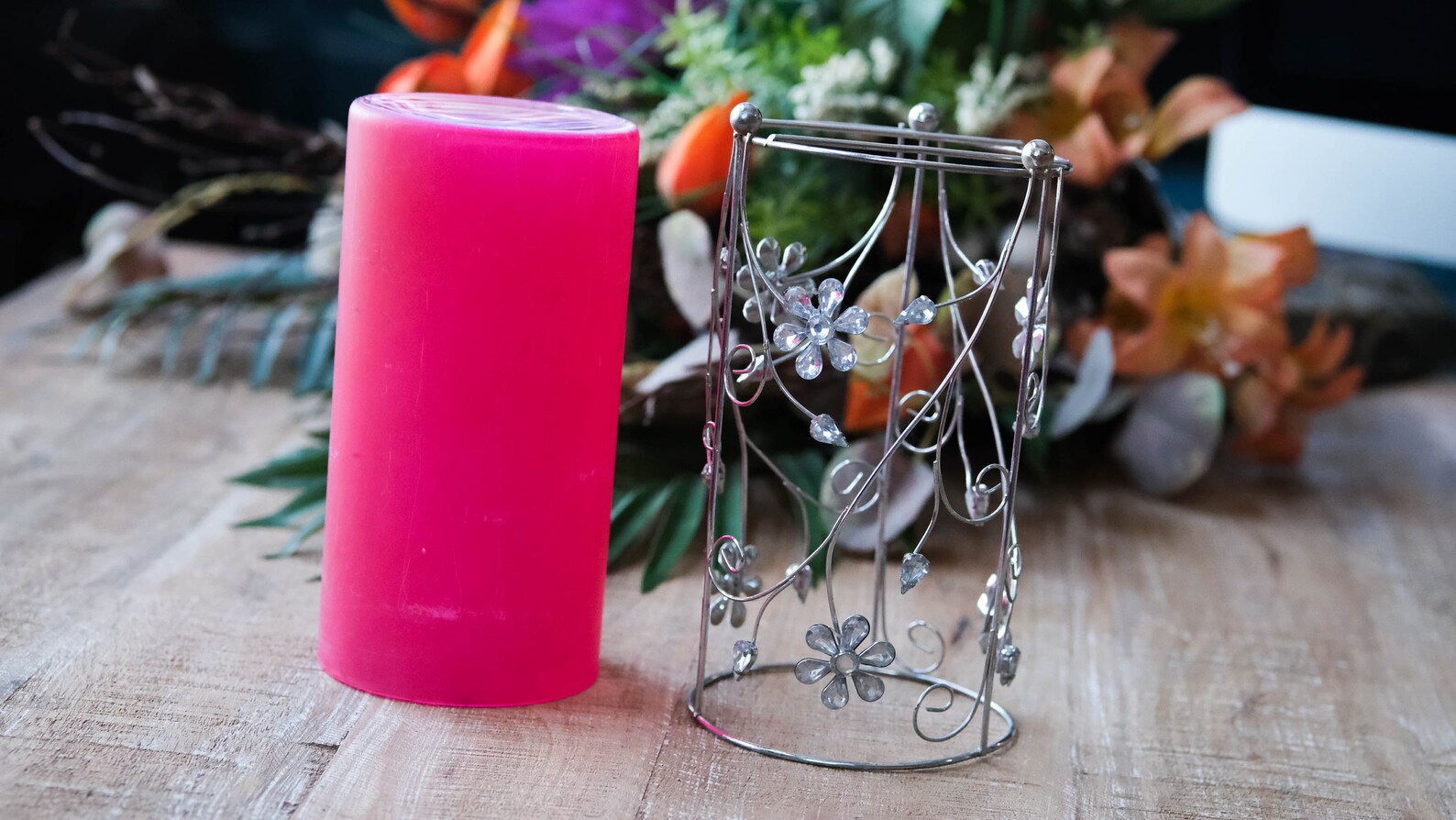 Pink Floral Vase Rhinestones Wire Casket Floral Pot Vintage Glass ...