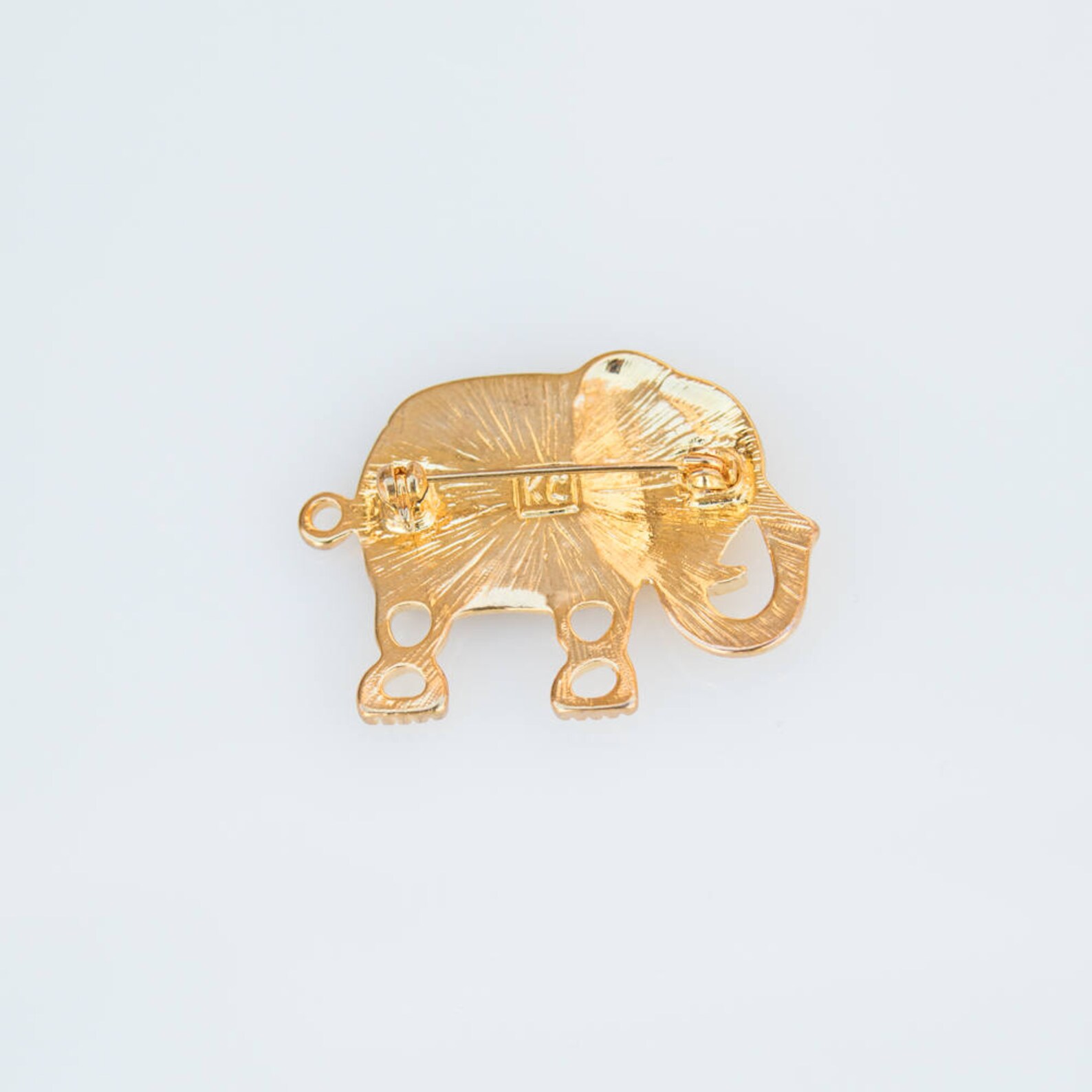 Good Luck Brooch Elephant Pin Meditation Yoga Gold Plated Inlay ...