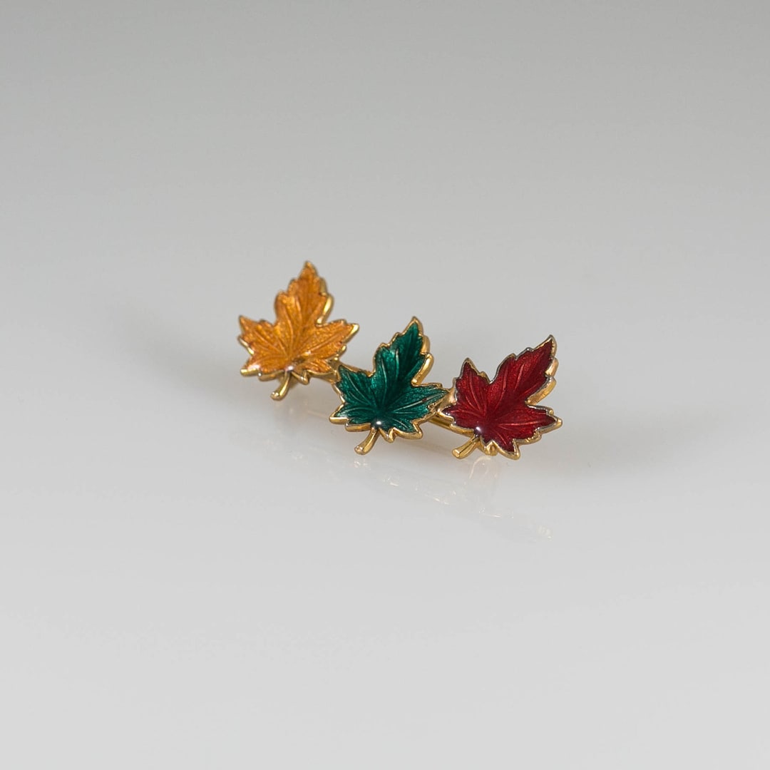 Vintage Maple Leaf Brooch Pin Three Tiny Leaves Enameled Yellow Green ...