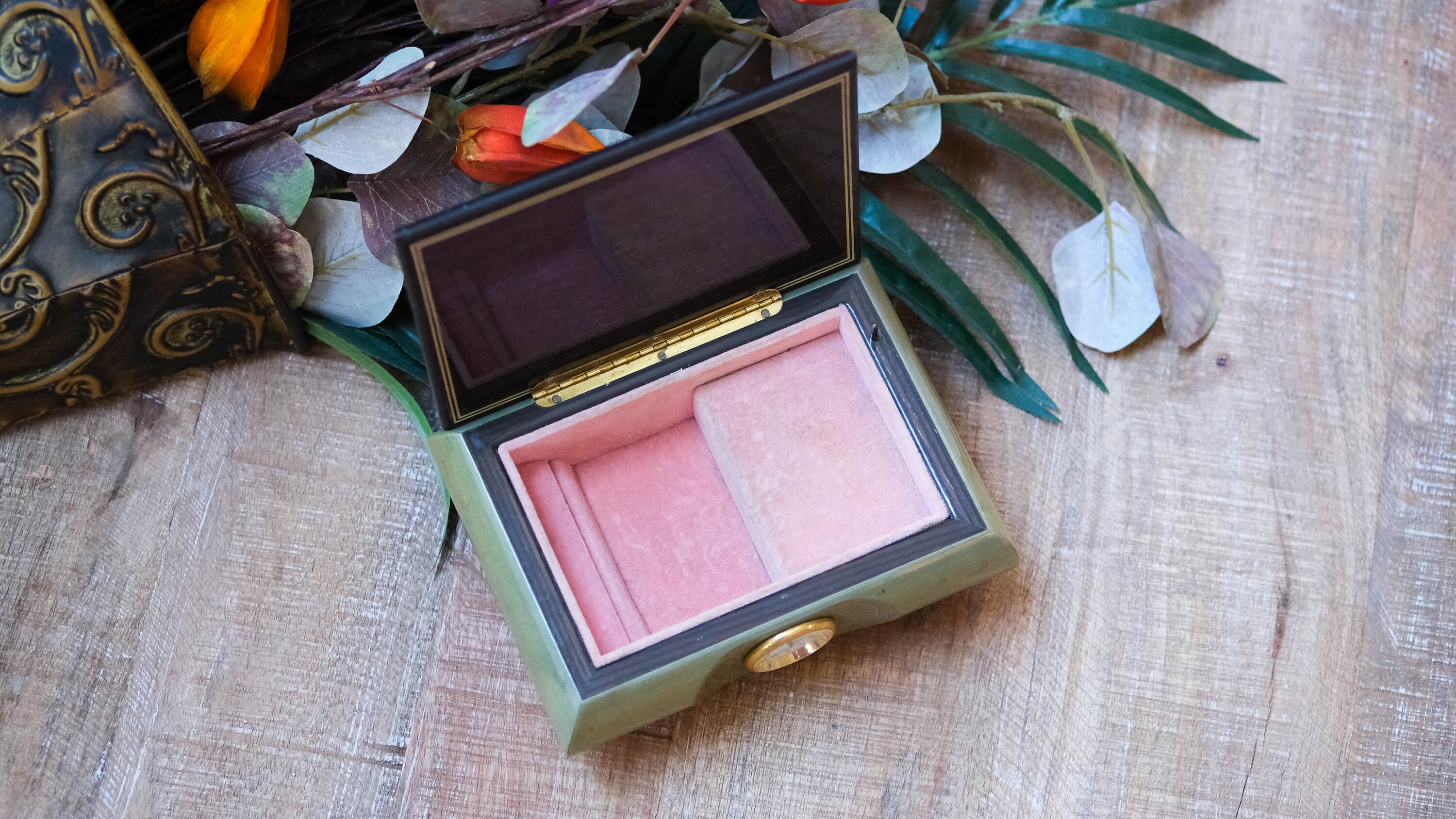 Music Box Floral Jewelry Vanity Storage Clock Box Decor Glazed Green ...