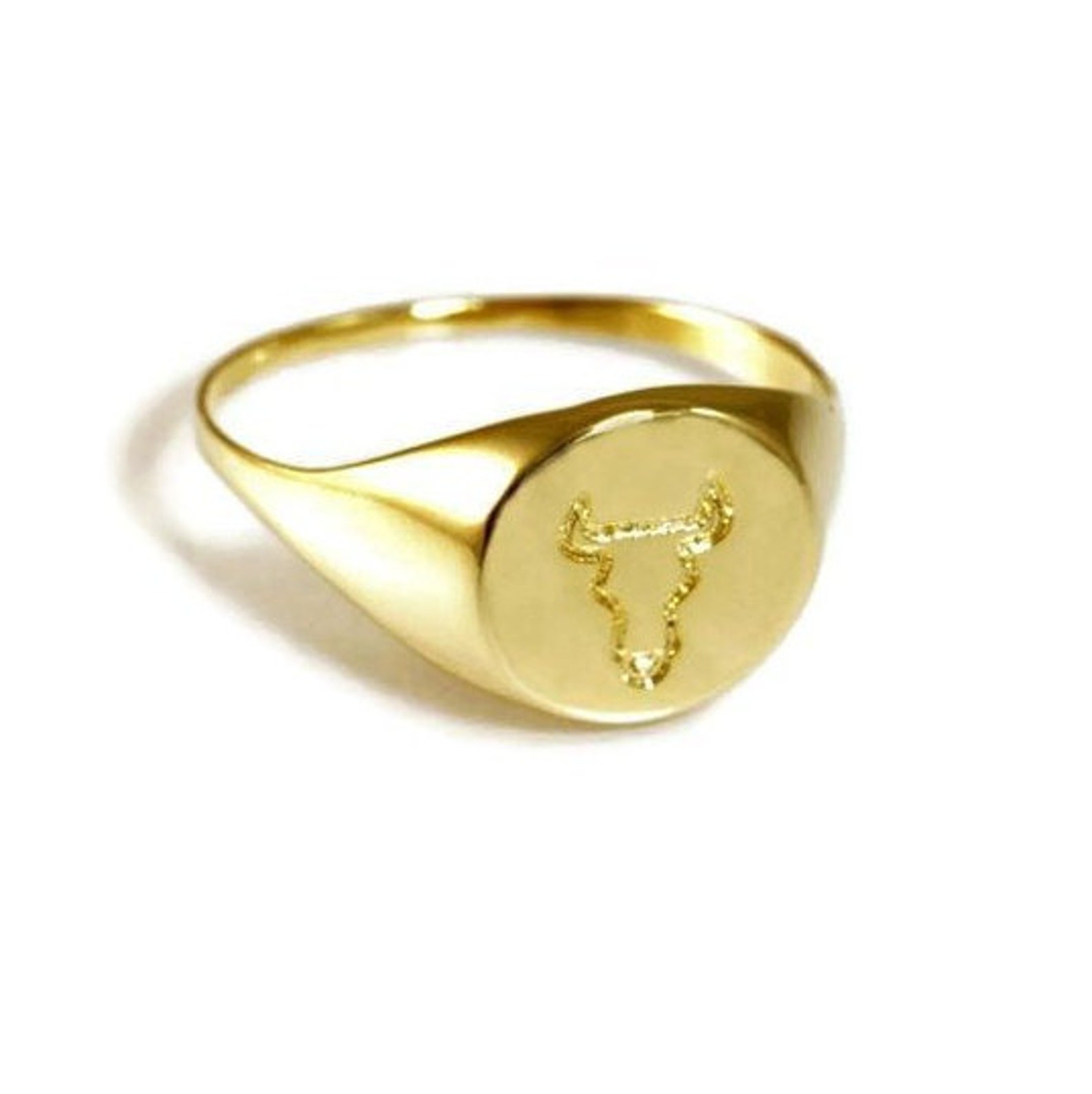 Signet ring for men engraved with Taurus or any | Etsy