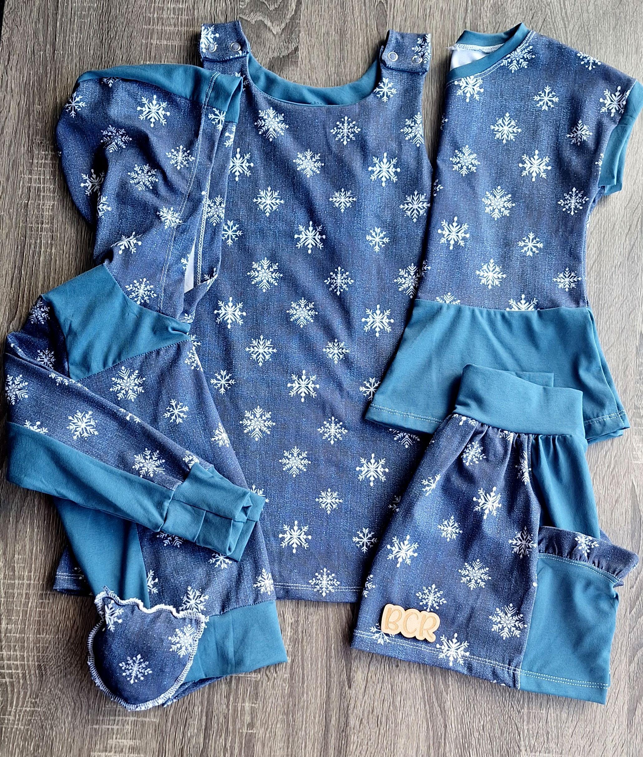 Snowflake Denim Seamless Pattern: Winter Jeans Fabric Print (commercial ...