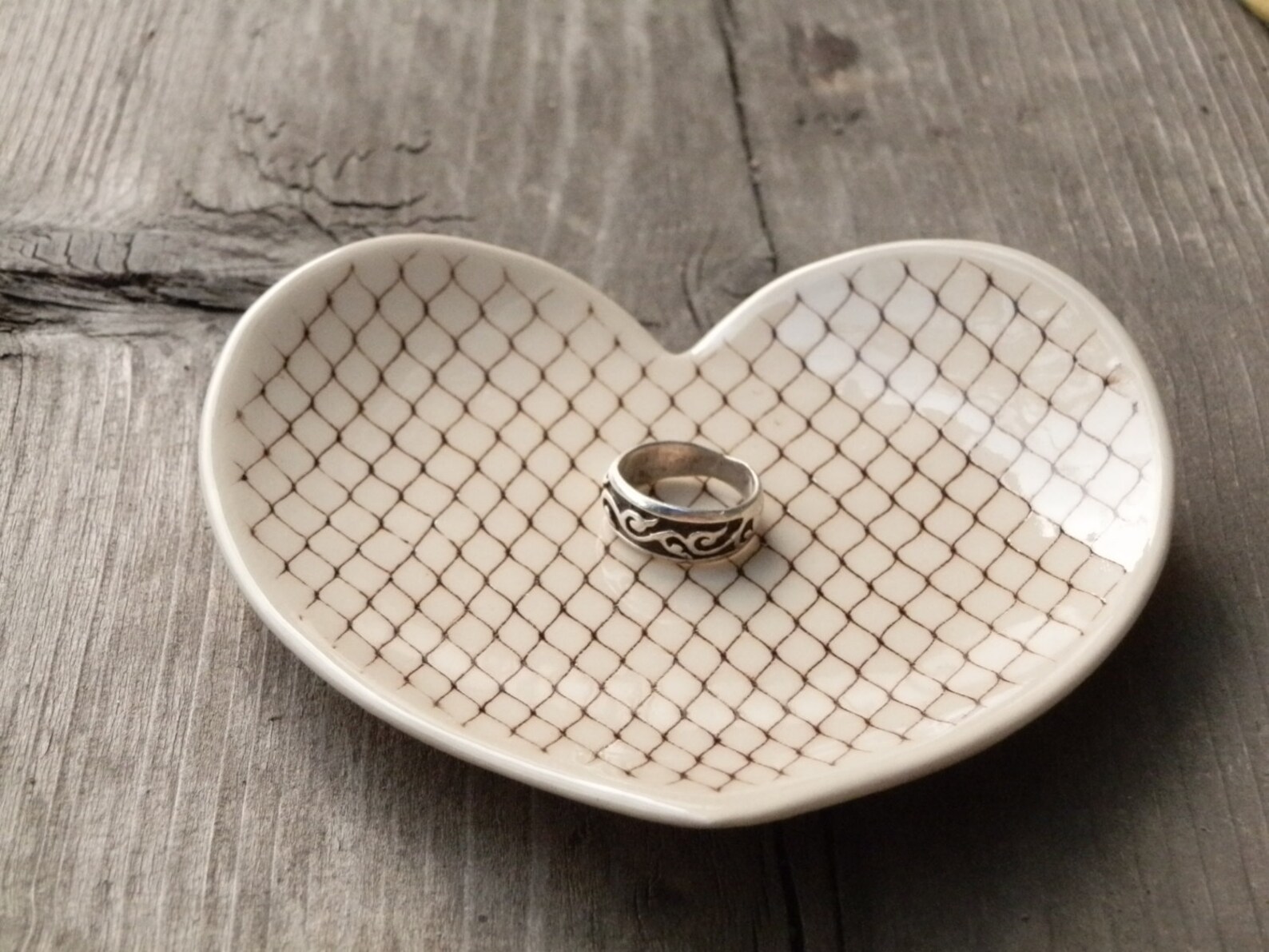 Heart Dish Ring Dish Wedding Gift Wedding Ring Dish - Etsy