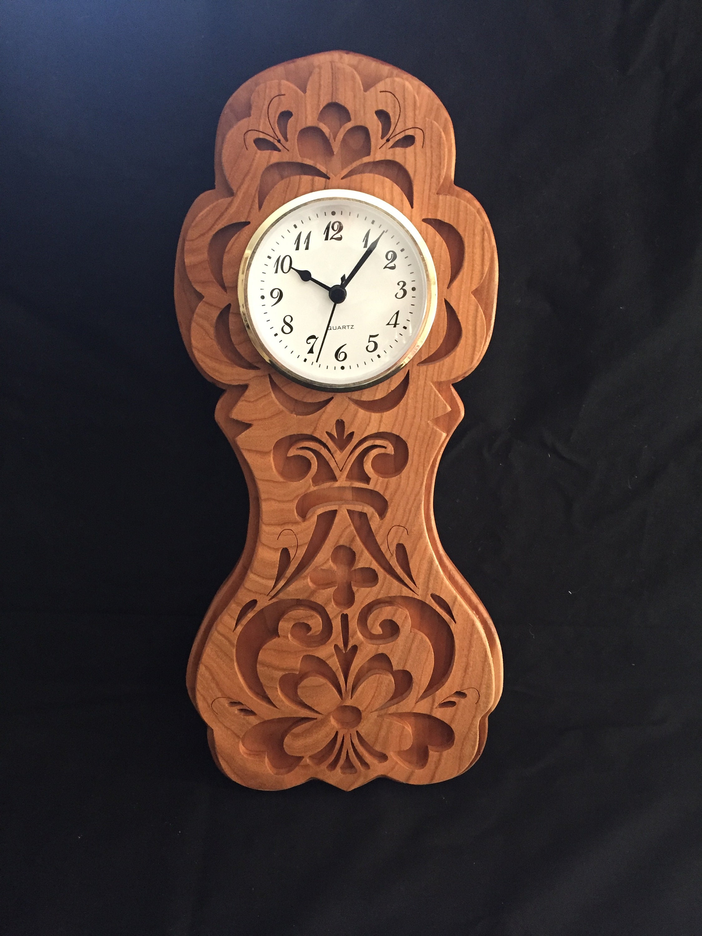 Cherry Wood Clock, Scroll Saw, Woodworking - Etsy