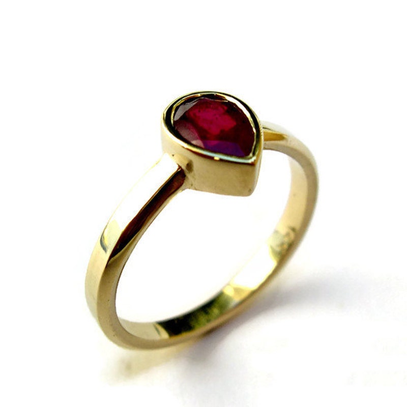 Ruby Gold Ring - Etsy