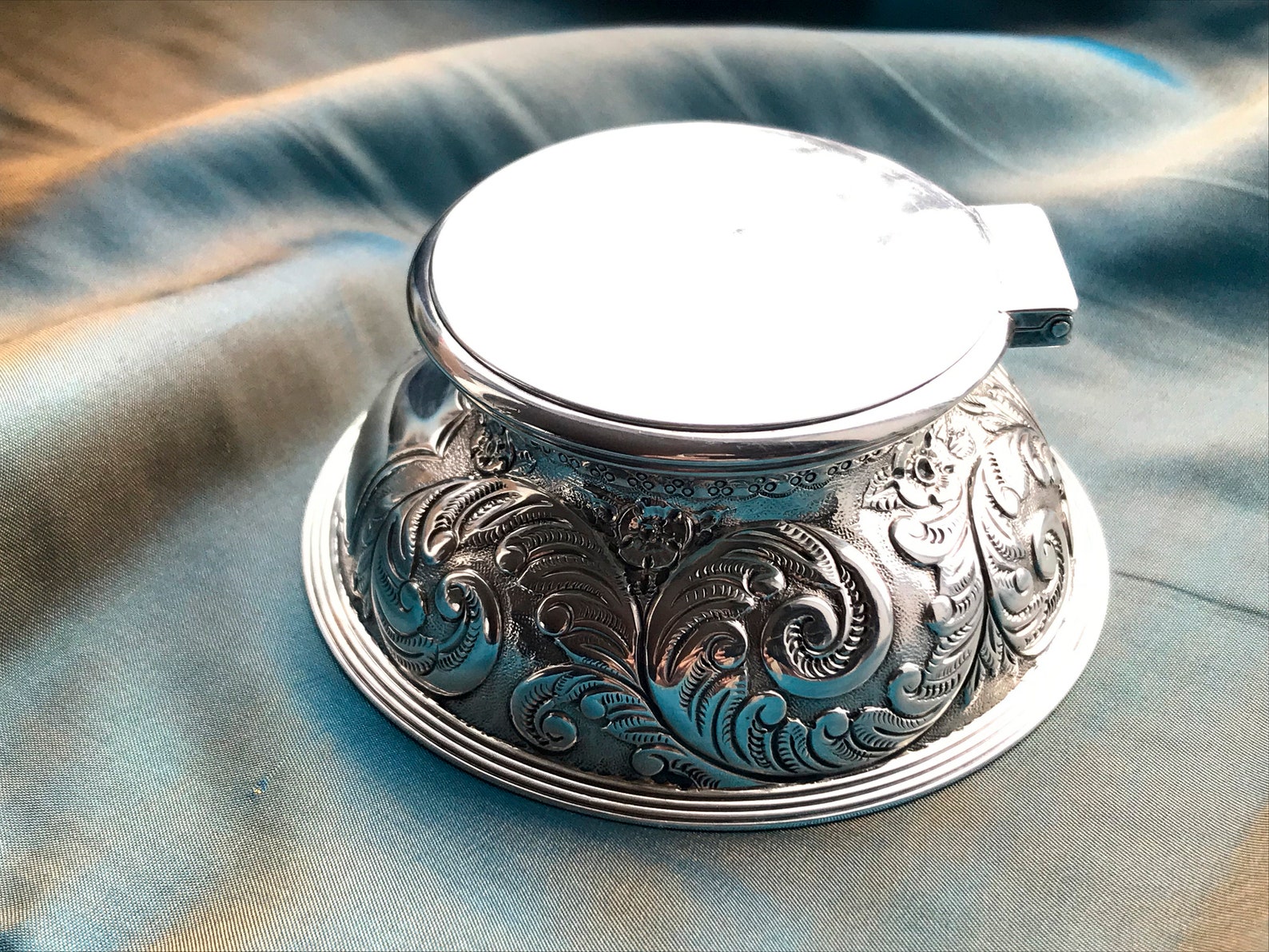 John Grinsell and Sons Antique Silver Inkwell - Cut Glass - Capstan ...