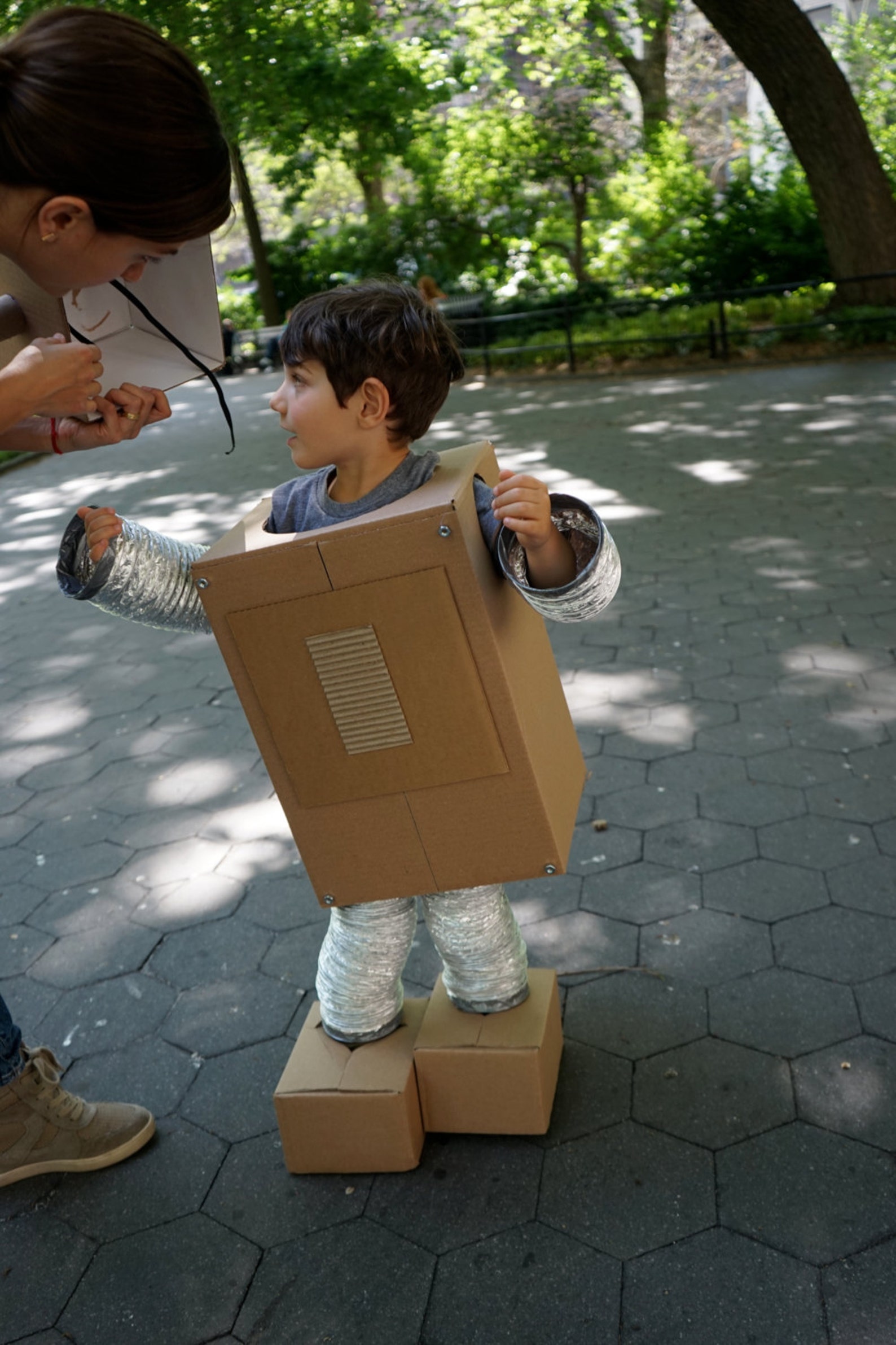 Build-your-own Cardboard Box Robot Costume - Instructions Only - Etsy