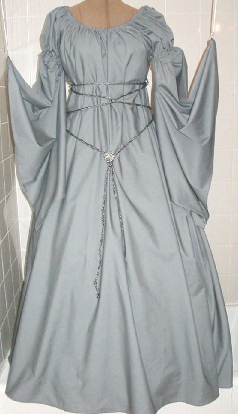 Renaissance Dress Chemise Style Costume Gown Grey W/dagged Sleeves ...