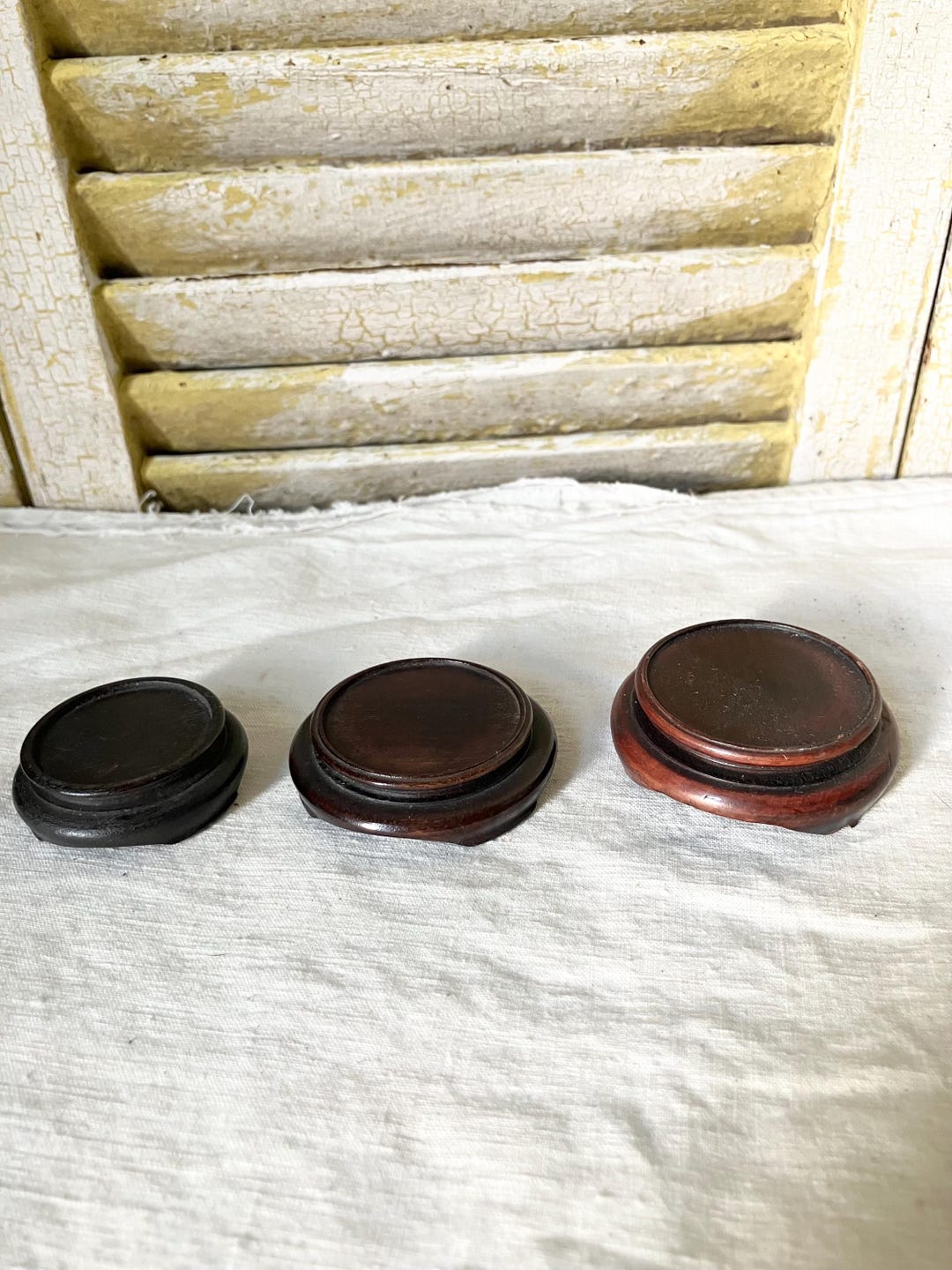 Three Graduated Display Stands, Wooden, Round, Vintage. - Etsy