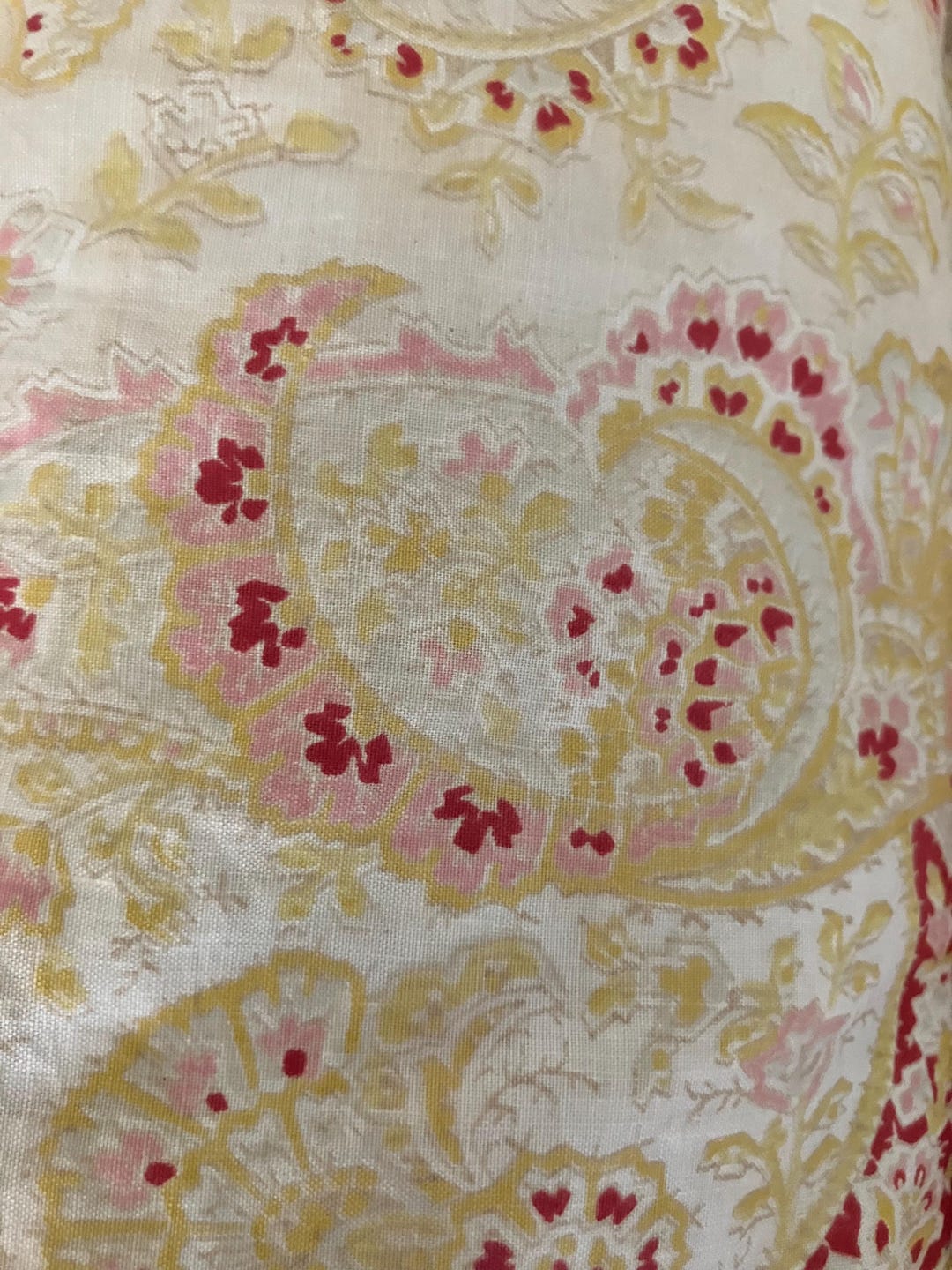 A Single Eiderdown, Vintage, Chintz Cotton, Feathers, Cream, Pink ...
