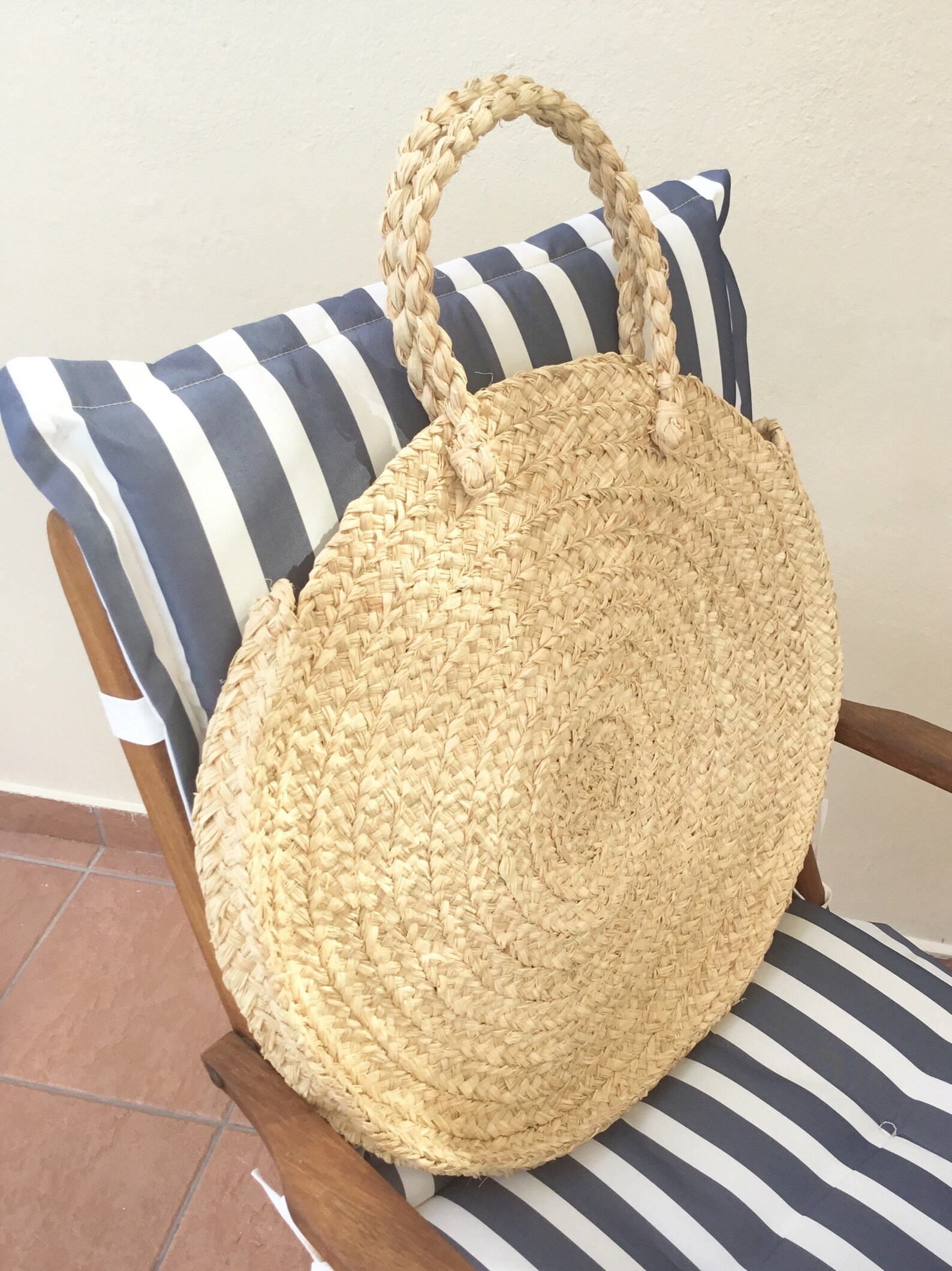 Large round straw bag straw handles French market bag raffia | Etsy