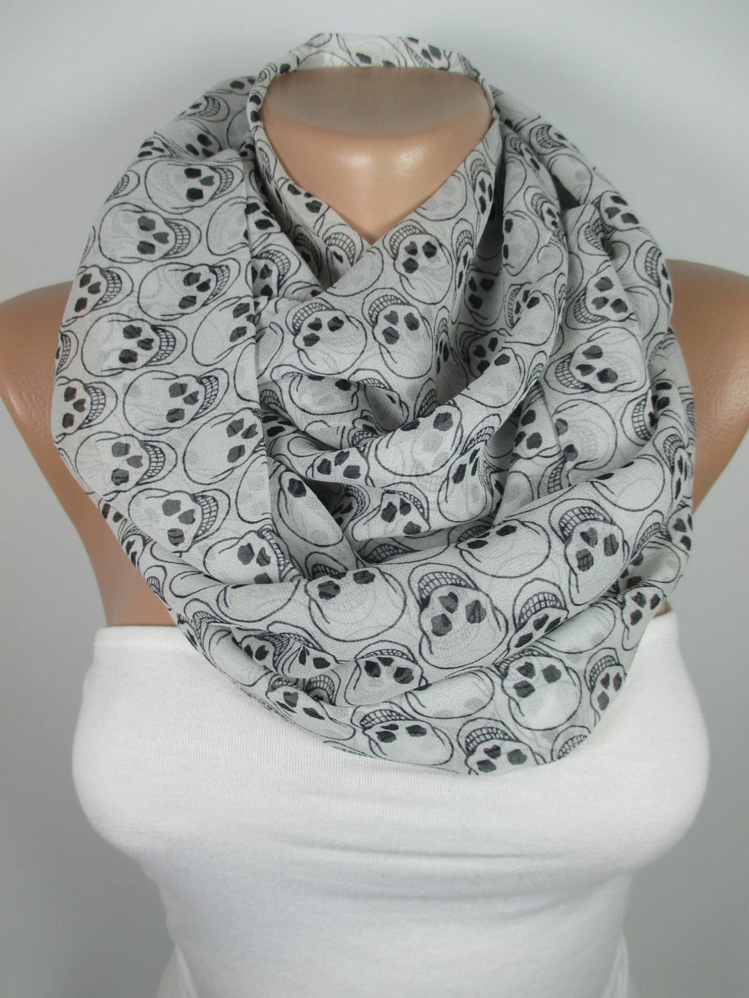 Skull Scarf Halloween Scarf Day of the Dead Scarf Cross Bones - Etsy