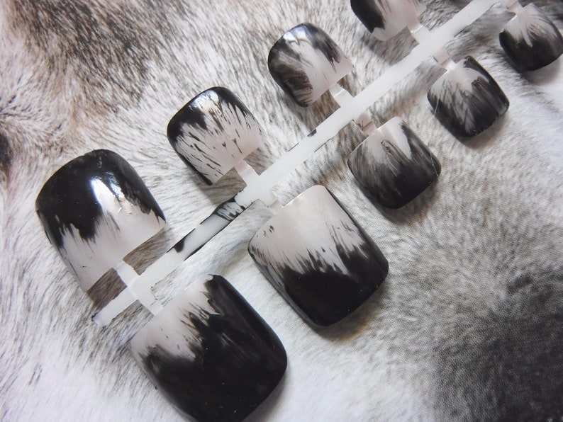 Werewolf Toe Nails Halloween Witch Zombie - Etsy