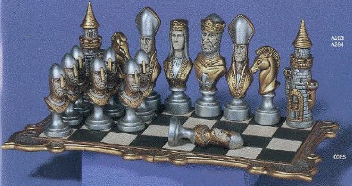 Ceramic Bisque Large Scioto Medieval 32 Piece Chess Set - Unpainted ...