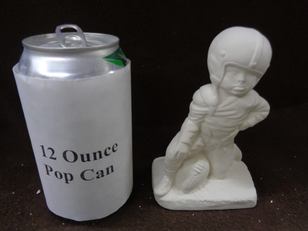 Ceramic Bisque - Kneeling Football Player - 5" - Ready to Paint - E697 ...