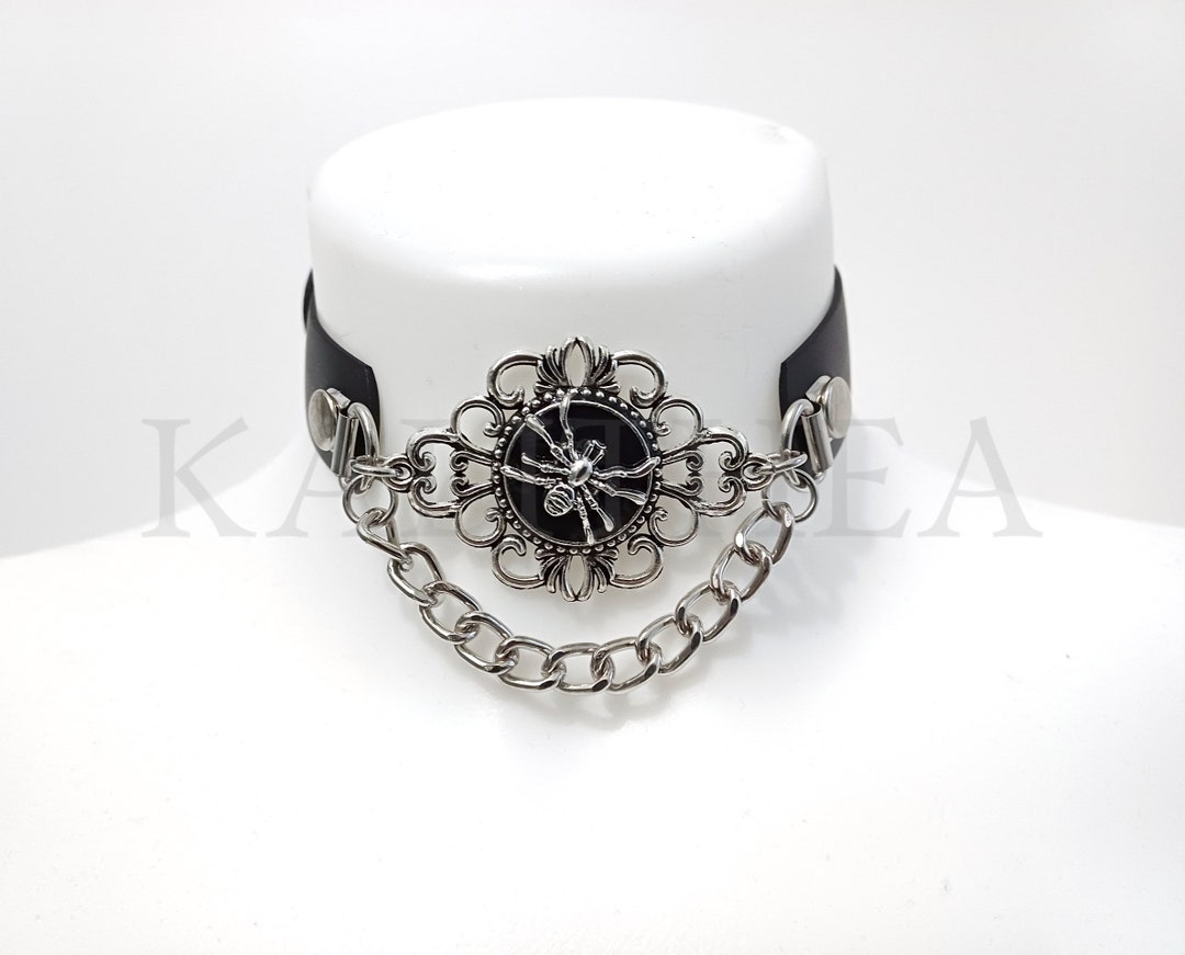 Gothic Spider Medallion Vegan Friendly Choker - Etsy